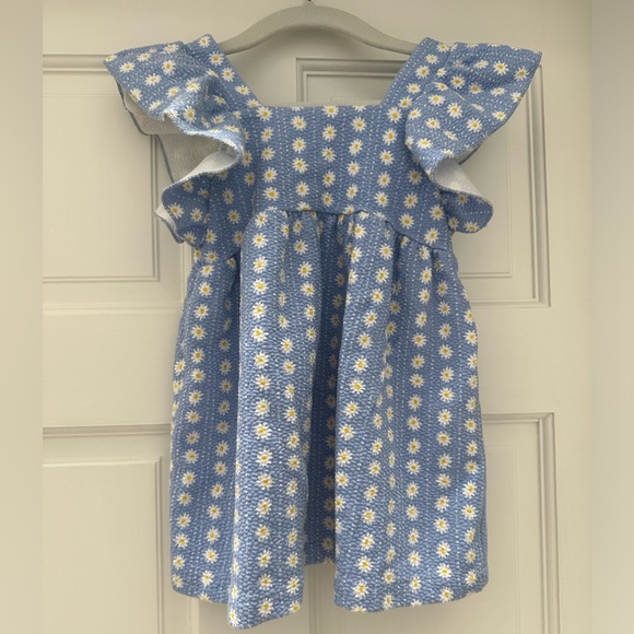 Zara | Dresses | Zara Girls Daisy Print Dress With Ruffle Sleeve Size ...